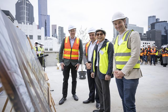 Melbourne Walk tops out - Shopping Centre News